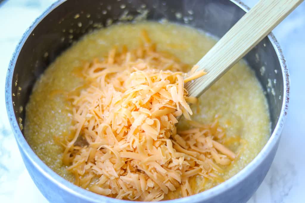 Mais Moulin (Creamy Polenta / Haitian Cornmeal) - Savory Thoughts