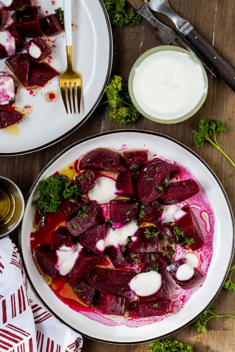 Beet Root Salad With Garlic Yogurt Sauce - Savory Thoughts