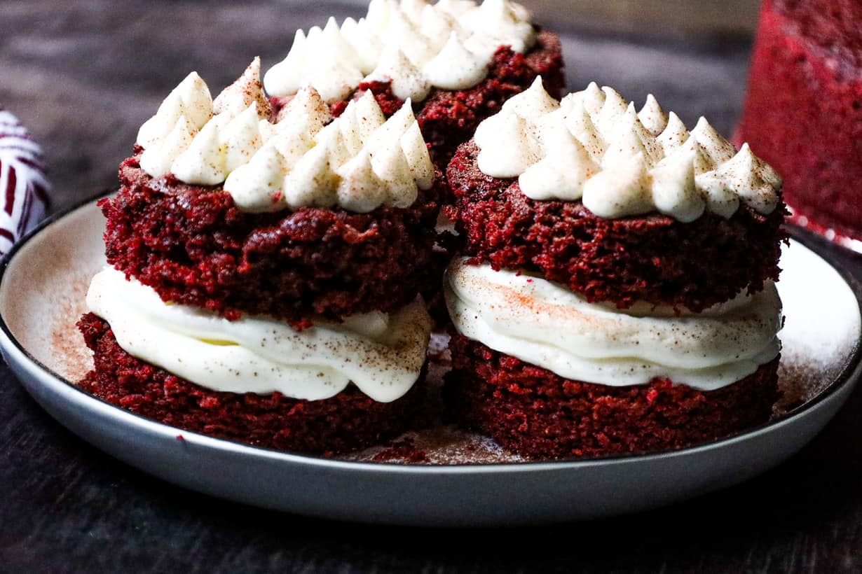 Mini Red Velvet Cake - Savory Thoughts