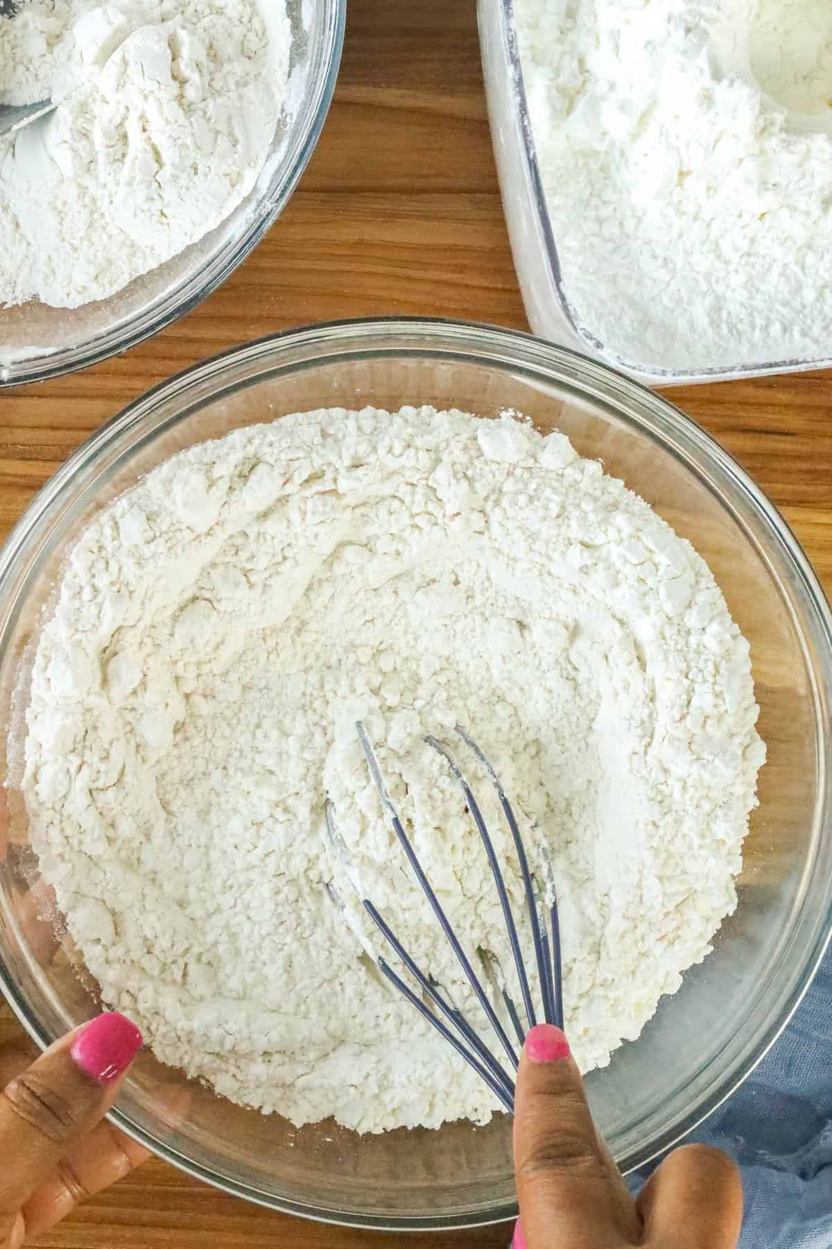How To Make Cake Flour at Home (2 Ingredients) - Savory Thoughts